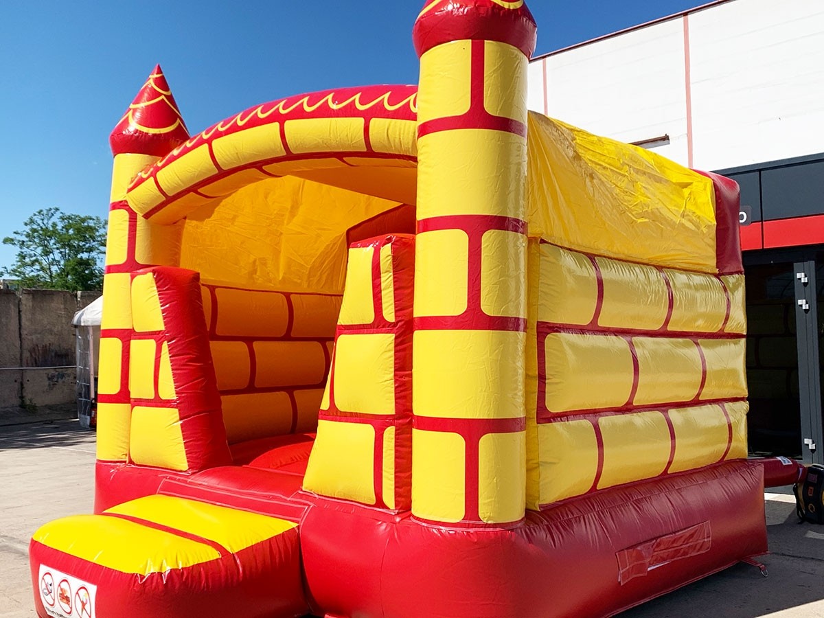 HÜPFBURG kaufen | Schloss rot gelb 3m x 4m rot/gelb auf Lager