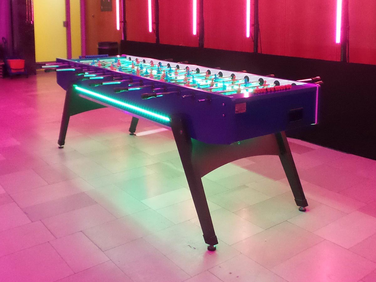 XXL TISCHKICKER kaufen - TISCHKICKER auch mit LED Licht