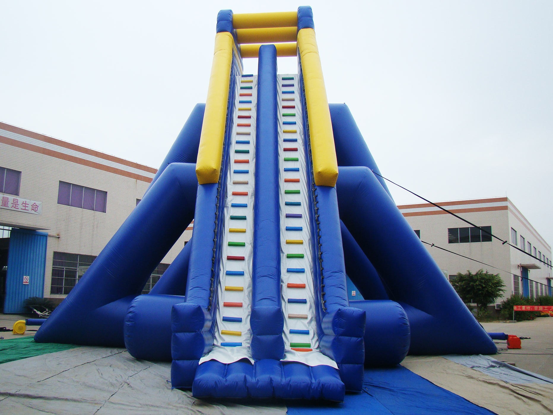 Mega Wasserrutsche kaufen - Wasserrutschen HERSTELLER und Verkauf